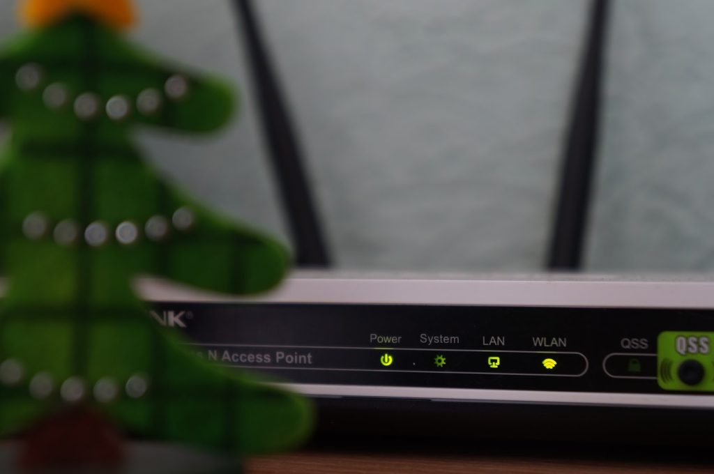Anak IT Wajib Tahu! Inilah Fungsi Router dan Cara Memilihnya - Internet ...